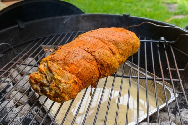 Grillmaster's All-Purpose Dry Rub Recipe For Grilling Meat
